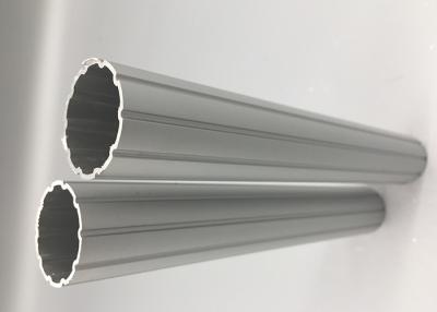 Cina La metropolitana di alluminio d'anodizzazione d'argento 6063 T5 profila il tubo di alluminio industriale di profilo in vendita