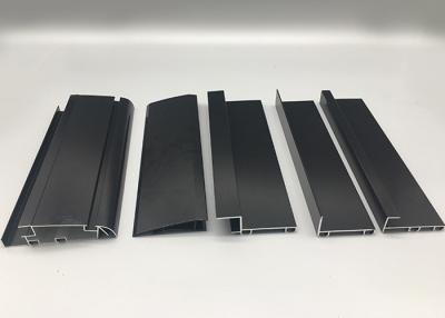 Cina Estrusioni di alluminio rivestite della polvere precisa di taglio resistenti all'acido per gli armadi da cucina in vendita