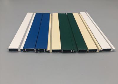 Cina L'alluminio ricoperto polvere su misura ha espulso certificazione di iso T4 di ProductsAlloy 6063 in vendita