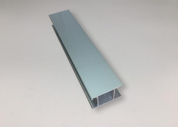 6061 T6 ont expulsé la couleur en aluminium de Champagne d'argent d'électro revêtement de la Manche de fente de T