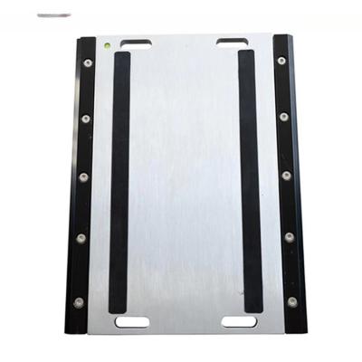 China Highly Portable Axle Load Scale For Trucks Rated Load 1-25T 220V Power Supply By Cowell for sale