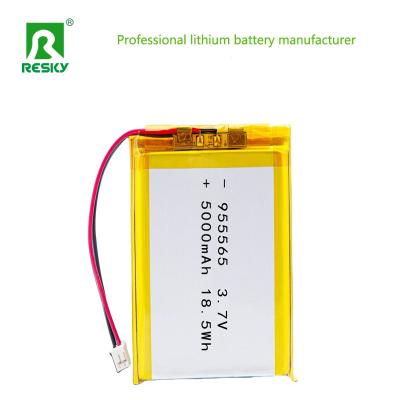 China Lithium Cell LP955565 3.7V 5000mAh 18.5wh Solar Lithium Polymer Battery For Portable Massager for sale