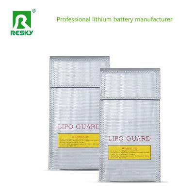 중국 방화성 폭발성 방수성 20 X 10cm 은 유리섬유 RC 리포 배터리 가방 배터리 충전 판매용