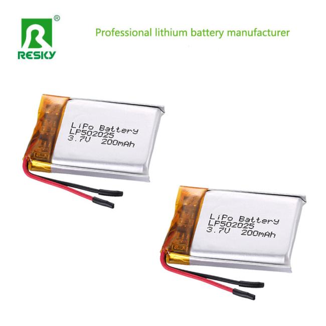 502025 LiPo battery in packaging