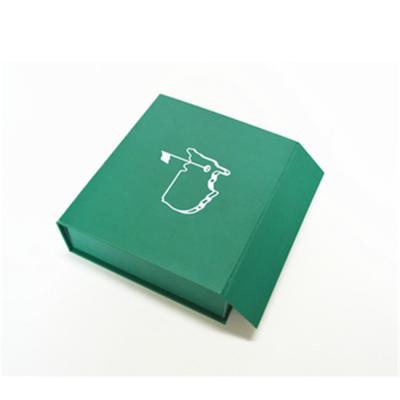 Cina Inserzione magnetica verde di Art Paper Printing Logo Without dei contenitori di regalo della chiusura in vendita