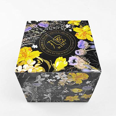 Cina Contenitore di regalo cosmetico aperto della doppia porta CMYK che stampa incidendo Logo Eva Insert in vendita