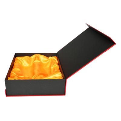 Cina PMS aperto dei contenitori di regalo della bottiglia del cartone della falda che stampa imballaggio cosmetico della scatola di carta in vendita