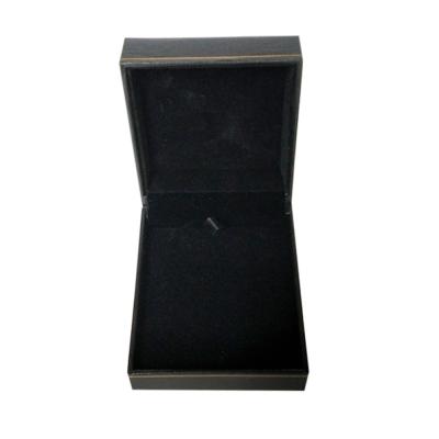 Cina Pantone che stampa il contenitore di regalo di cuoio nero dell'orecchino di Ring Box Velvet Lining Empty in vendita