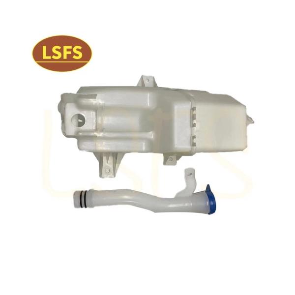 Quality Water Spray Bottle For Mg ZS RX3 ROEWE SAIC Car Fitment OEM NO 10361598 for sale