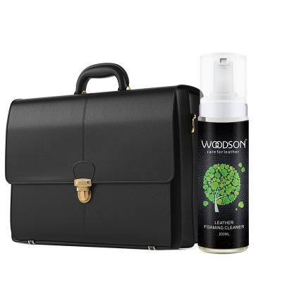 Cina Detergente per borse di lusso, detergente in schiuma spray per pelle per pulizia, riparazione e cura in vendita