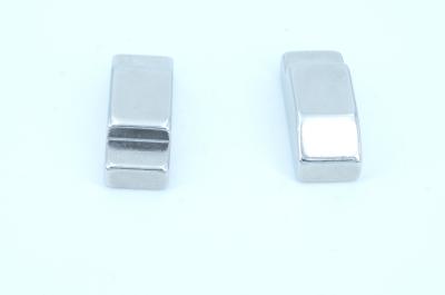 중국 산업용 슈퍼 강성 자석 80-230 센티그라드 작업 온도 및 사용자 정의 옵션 판매용