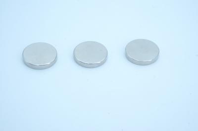 중국 커스텀 NiCuNi Sn 코팅 슈퍼 강성 자석 중용 애플리케이션 판매용