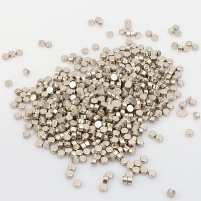 China Hoogtemperatuur 8X4Mm Kleine zeldzame aardmagneten NdFeB zeldzame aardmetalen magneten Te koop