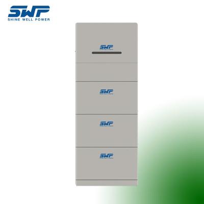 China 3.6-6Kwh stapelbare lithiumbatterijen All-in-One IP65 breed PV-invoerbereik Te koop