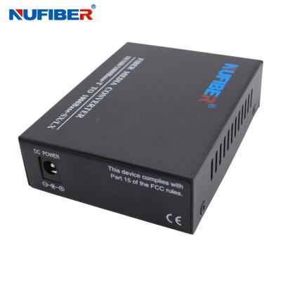 Cina Convertitore multimediale in fibra ottica Gigabit OEM Factory 10/100/1000M WDM SM 1310nm/1550nm 20 km Sc in vendita