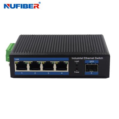 China Din Rail Industrial Fiber Switch 10/100/1000M 4 UTP To SFP Slot 24V Unmanaged Industrial Switch for sale