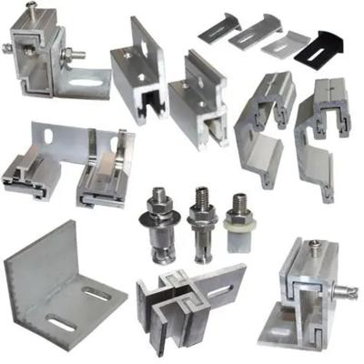 China Elektrische Aluminiumprofiel Punching Zaag Snijmachine Met 6000mm Max Verwerking Lengte Te koop
