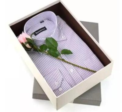 China custom T shirt packaging box  children clothes paper box  Luxury apparel box for sale