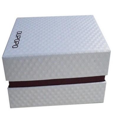 China rigid lid and base socks paper box  luxury stockings gift box with shoulder for sale