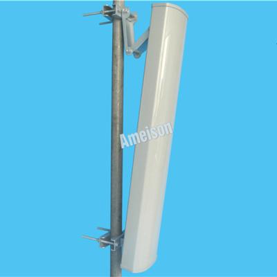 China 17 DBi Directional 3G Base Station Panel Antenna 1710 - 2170 MHz High Gain for sale