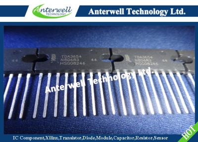 Китай Вертикальная интегральная схемаа отклонения и защитной цепи откалывает 110∑ ТДА3654 продается