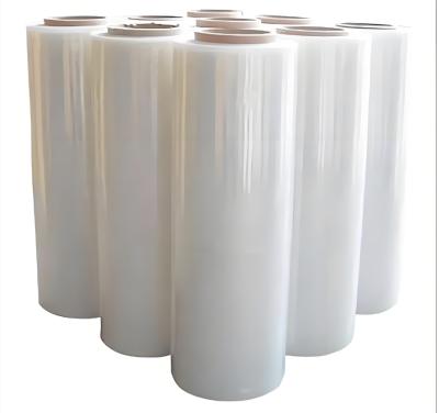 China 12-50micron Thickness PE Stretch Film Roll For Eco Friendly Packaging for sale