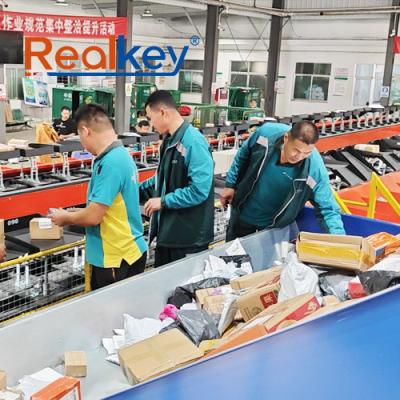 China Fast Sorting Tilt Tray Sorter Parcel Sorting Machine Automatic Identification Technology for sale