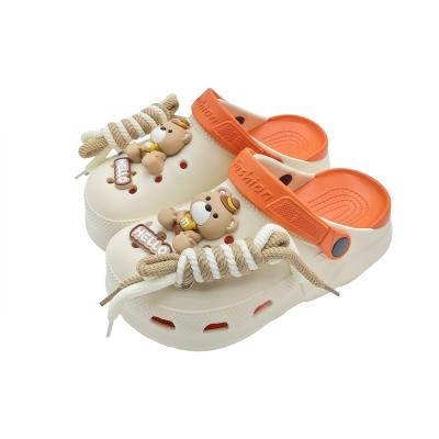 China EVA Women Bear Clogs with Rope Laces Color Block Thick Sole Slippers for sale