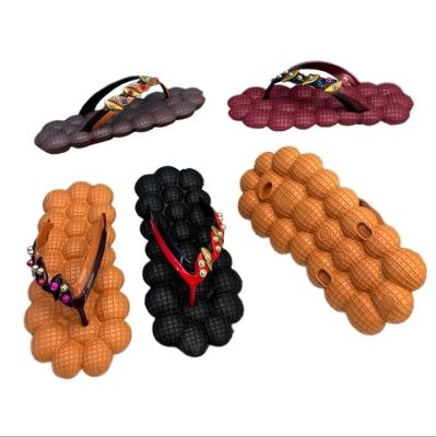 China EVA Women Bubble Soft Sole Flip Flops With Shiny Jewel Decoration for sale