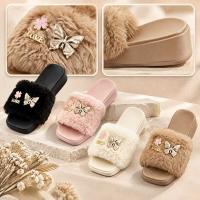 China Butterfly Patch Slides with Colour Matched Sole | Source Factory Supply for sale