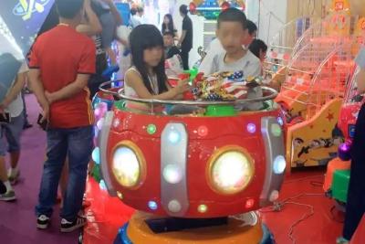 China Amusement Park Arcade Carousel Kiddie Ride With Rail Trackless Train for sale