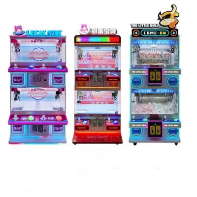 Cina 4 giocatori Coin Operated Toy Grabber Crane Machine all'interno di Custom Game Center 2 strati in vendita