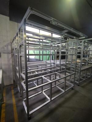 Chine Châssis d'établi mobile en profilé d'aluminium, taille personnalisable, peut être équipé de roulettes ou de grands godets à vendre