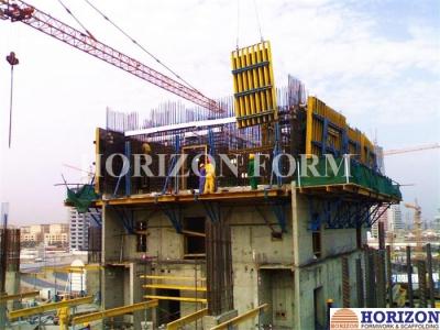 China CB240 Self Climbing Scaffold System Powder Coated Loading Bearing Platform 5.4m for sale