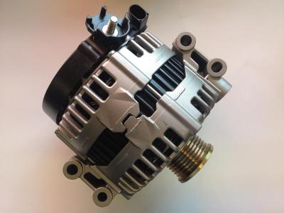 China BMW Bosch Alternator 328 X3 X5 128 528 323 Series 2007 - 2008 for sale