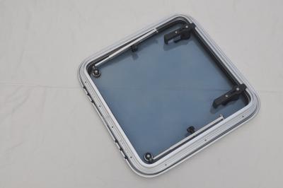 Cina covata quadrata della struttura di alluminio anodizzata 675x675mm per l'yacht in vendita