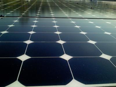 China PV system  house used  cheap solar module Solar panels 220-235W mono module 1482x992x40mm for sale