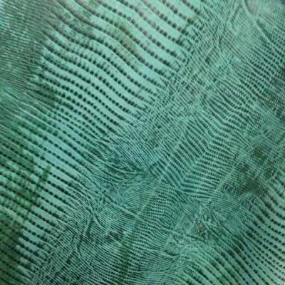 China ECO-FRIENDLY ANIMAL PATTERN EMBOSSED GENUINE COW LEATHER FOR SHOES AND BAGS LEATHER for sale