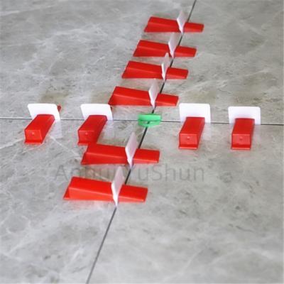 Cina Materiali arancio neri di livellamento degli strumenti pp di colore del pavimento della parete del sistema degli accessori 2mm delle mattonelle per la posizione delle mattonelle in vendita