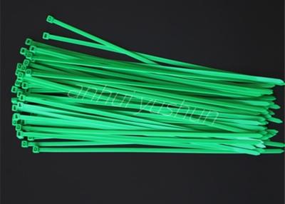 Cina fascetta ferma-cavo di nylon di plastica resistente di 175lb 250lb per la disposizione del cavo in vendita