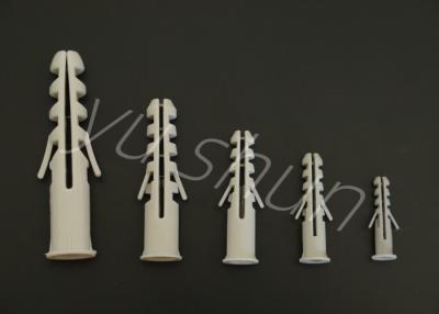 Cina La plastica espande i chiodi con uso della vite di Grey Color Plastic Wall Plug della luce S6 della vite 6mm per la parete in vendita