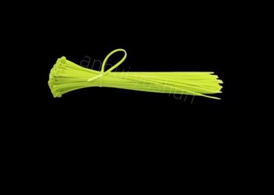 Cina Cable di nylon auto-bloccante bianco o nero legami di plastica con 18 libbre di resistenza alla trazione in vendita