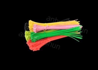 Cina Efficiente e affidabile auto-bloccaggio del cavo di nylon legami di plastica -40°C a 85°C in vendita