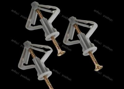 Cina High quality PE nylon screw wall plug plastic wall anchor for structure plastic expansion anchor M10*32MM in vendita