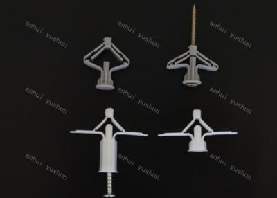 Cina High quality PE nylon screw wall plug plastic wall anchor for structure plastic expansion anchor M10*32MM in vendita