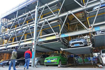 Cina Risparmio di spazio Puzzle Sistema di parcheggio ascensore 2000kgs Parcheggio auto a casa in vendita