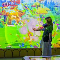 China Interactive Coloring Wall Theme Park Attraction with Radar Sensing 10 Play Modes for sale