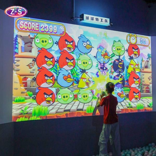 Quality Multi Ball Projection Game Tank Battle Theme Commercial Districts Attraction for sale