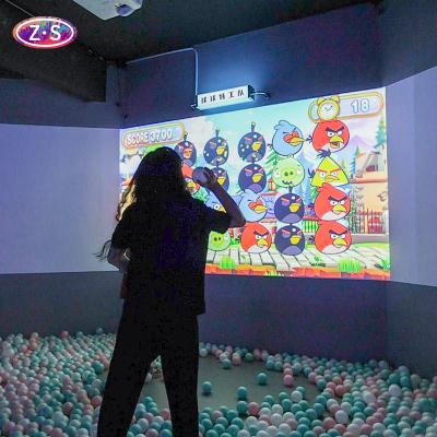 China Multi Ball Fun Interactive Wall 3D Quality Projection Game For Group Entertainment for sale