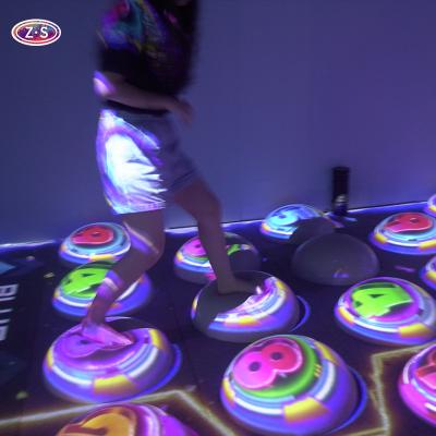 Китай Технология DLP Интерактивная Проекция Прыгающего Мяча с Постоянно Обновляемой Системой Игр продается